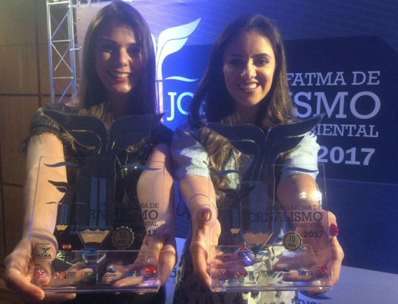 Jornalismo da Unisul TV comemora premiações - Notisul