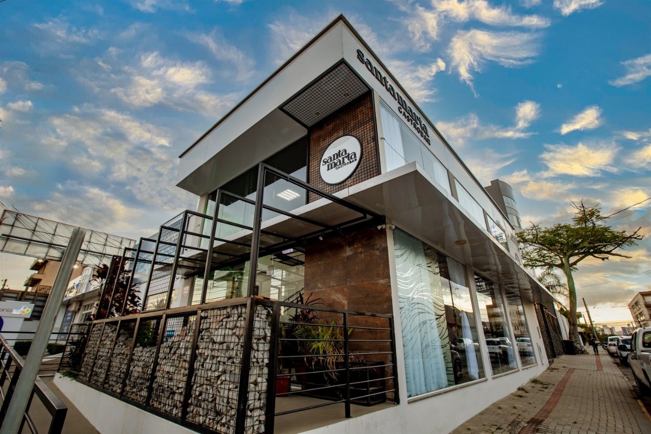 Santa Marta Gastrobar comemora 1 ano - Notisul